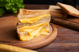 How to make a grilled cheese - ChampsDiet.com